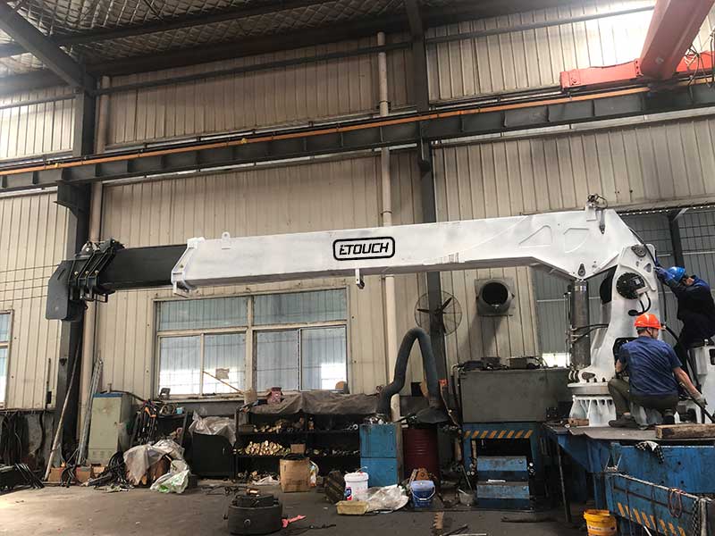 10Ton Telescopic Boom Marine Crane- E-TOUCH Engineering